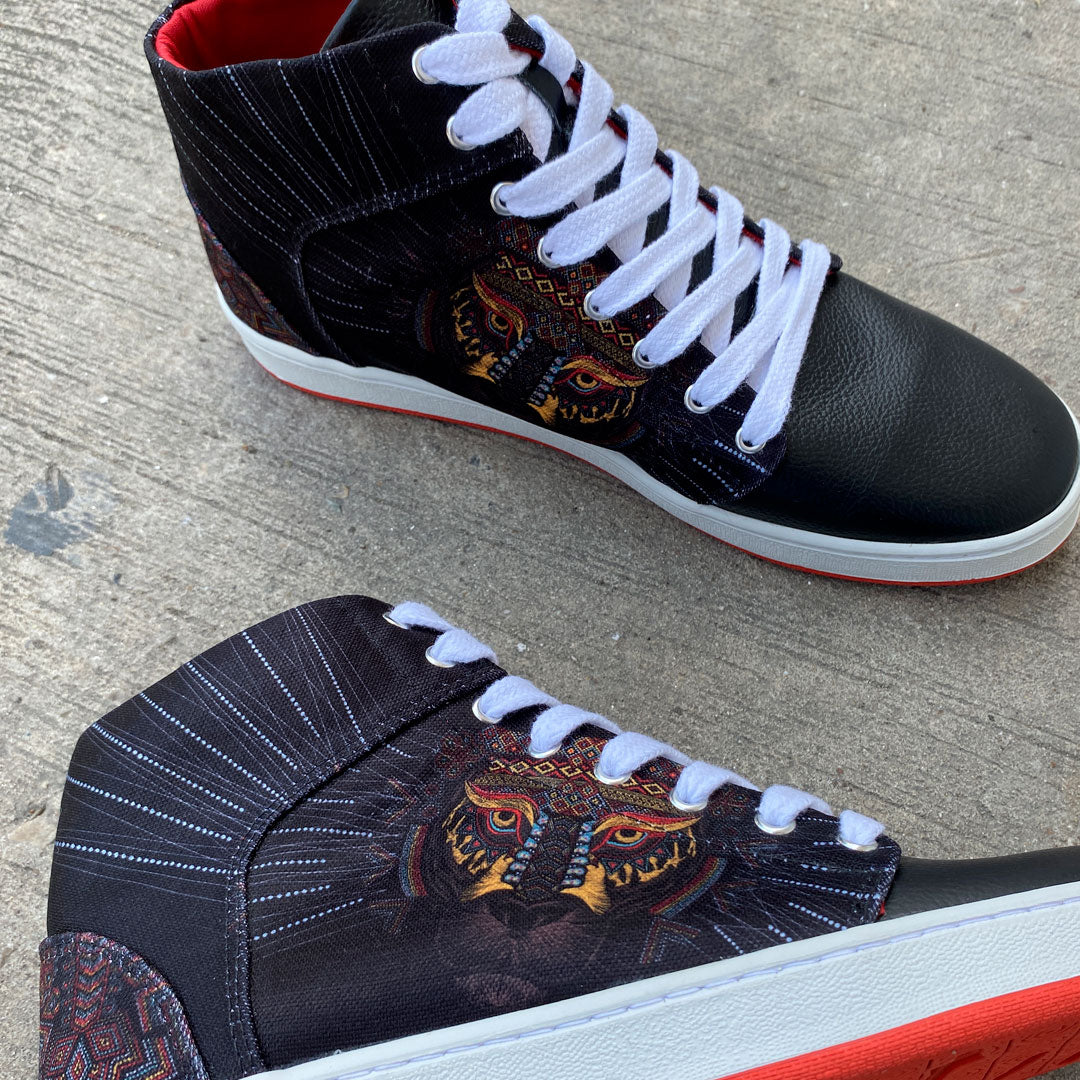 Felino Ancestral – Botas Estampadas 100% colombianas